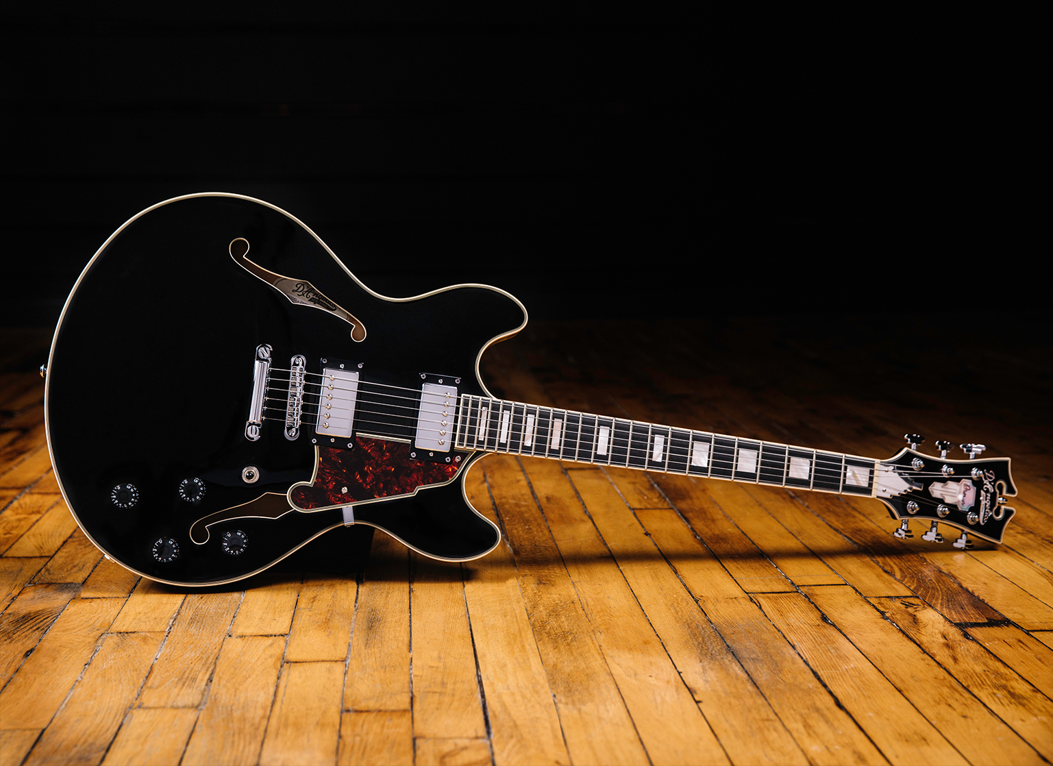 Premier DC - D'Angelico Guitars