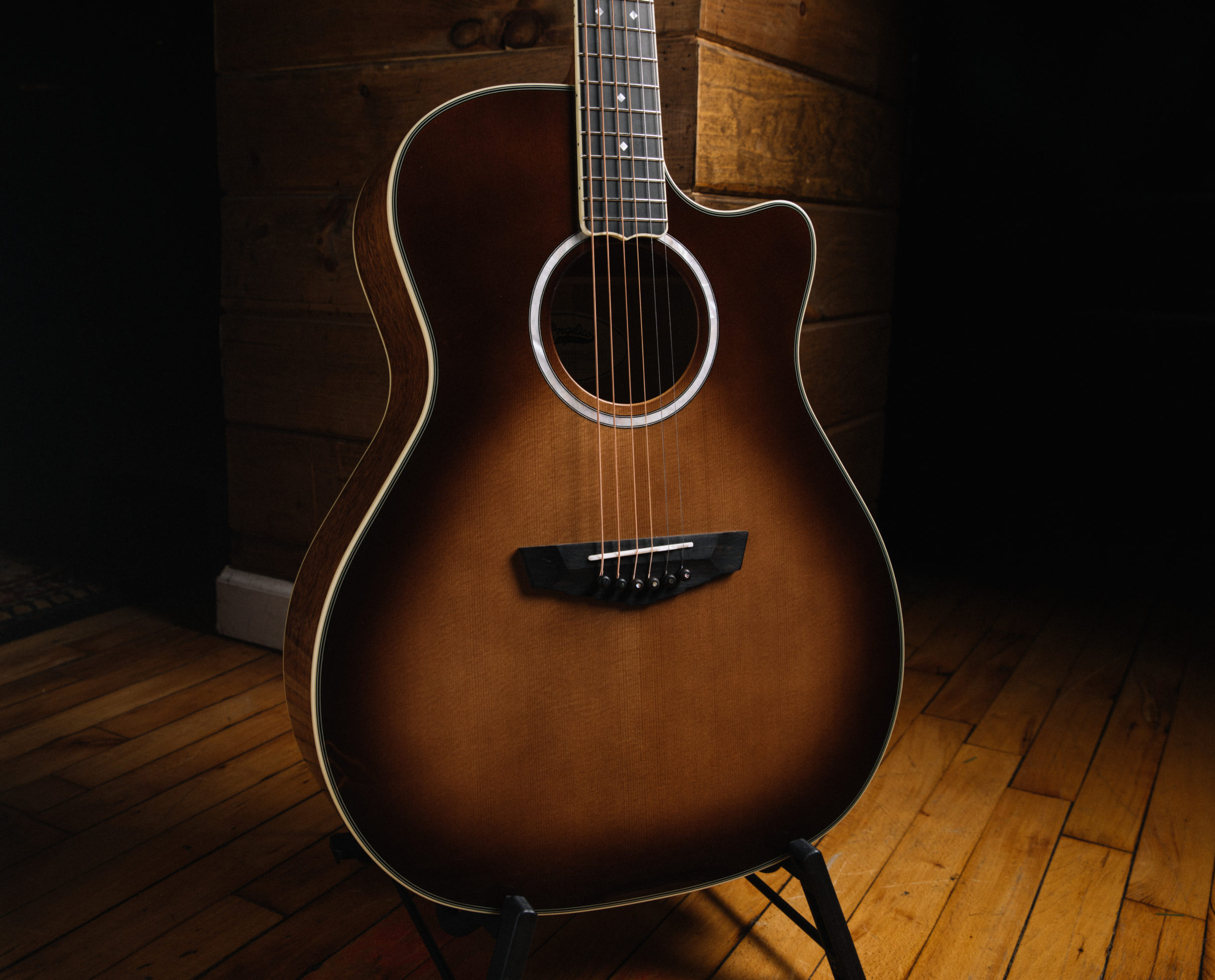 Excel Gramercy - D'Angelico Guitars